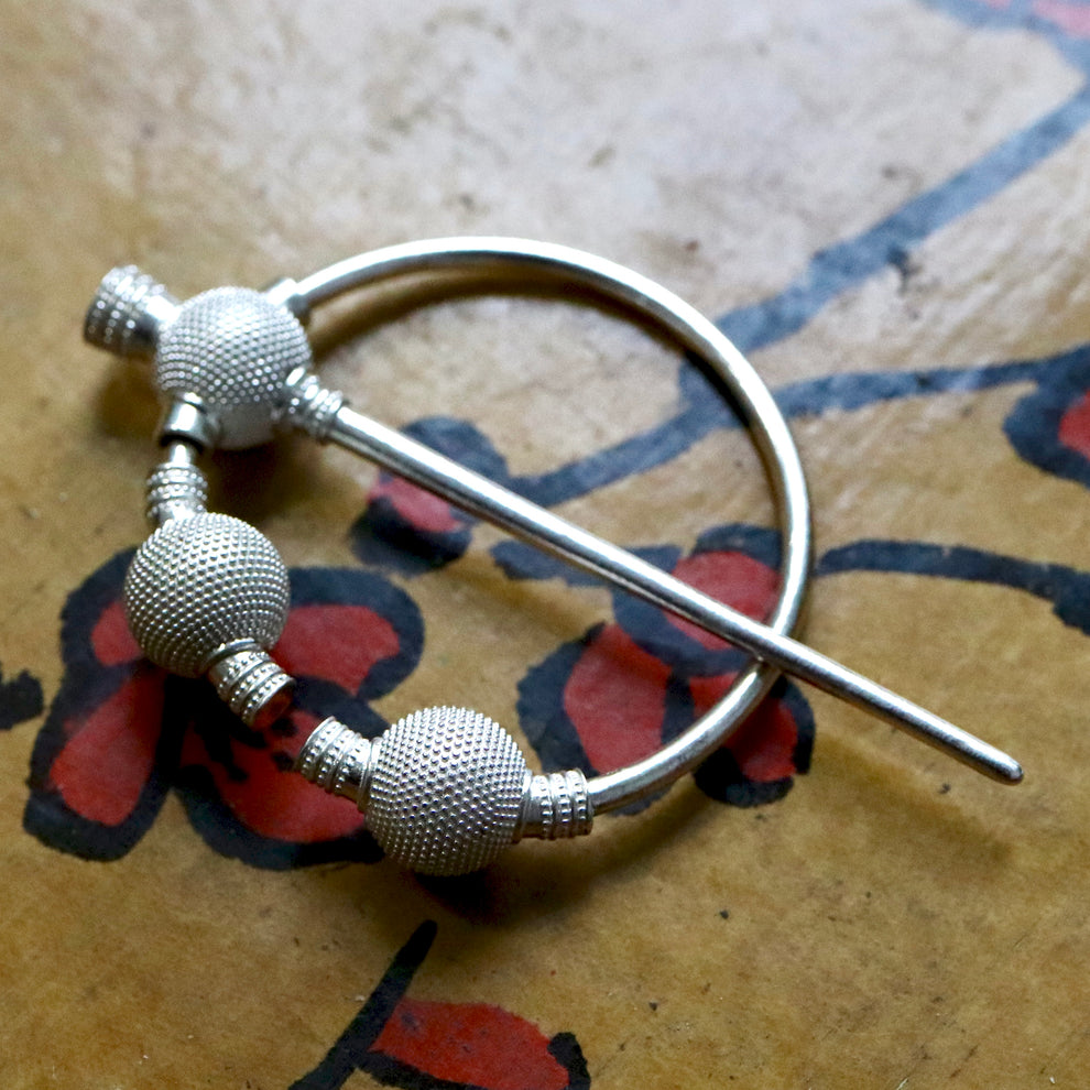 Viking Open Ring Brooch – BoneNE